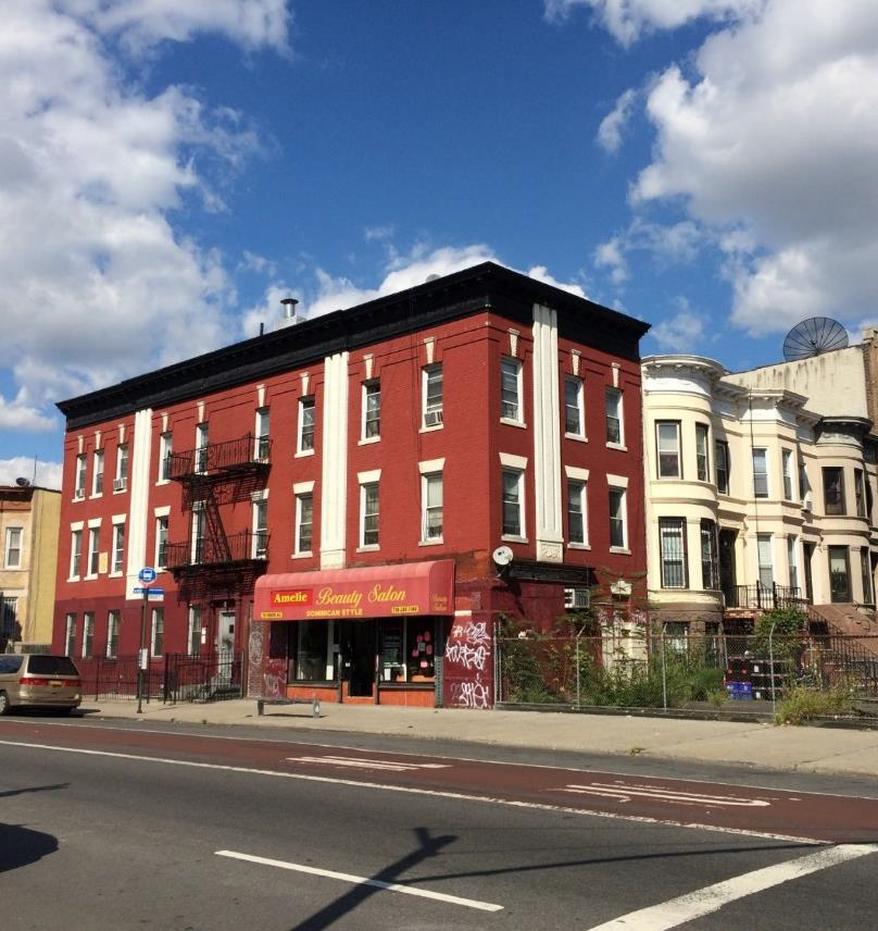 Six-Unit Corner Mixed-Use Building – TerraCRG