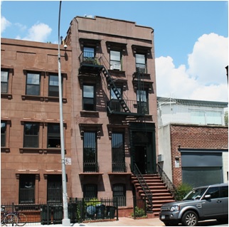 3,200 SF Four Unit Townhouse with 3 Vacant Units – TerraCRG